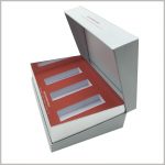 Foldable skin care product packaging with paper inner card